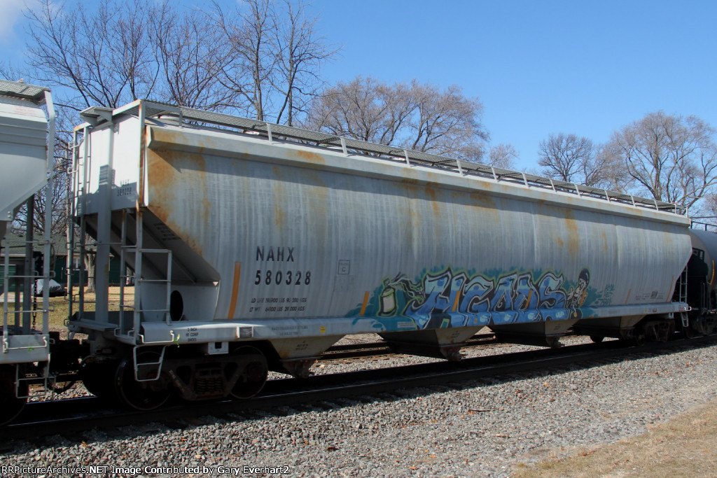 NAHX 580328 - Wells Fargo Rail